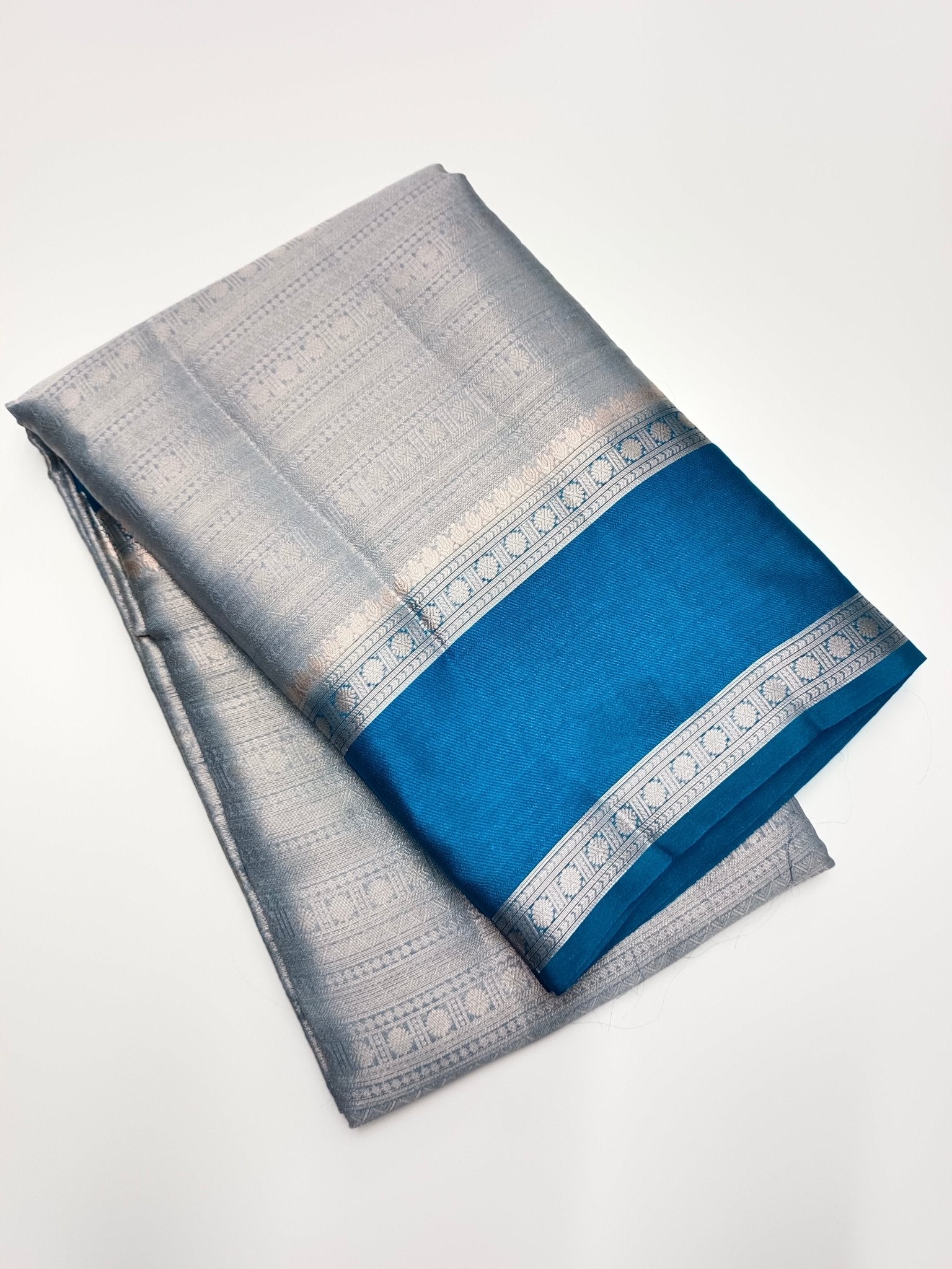 FANCY TISSUE SAREE – B S CHANNABASAPPA & SONS
